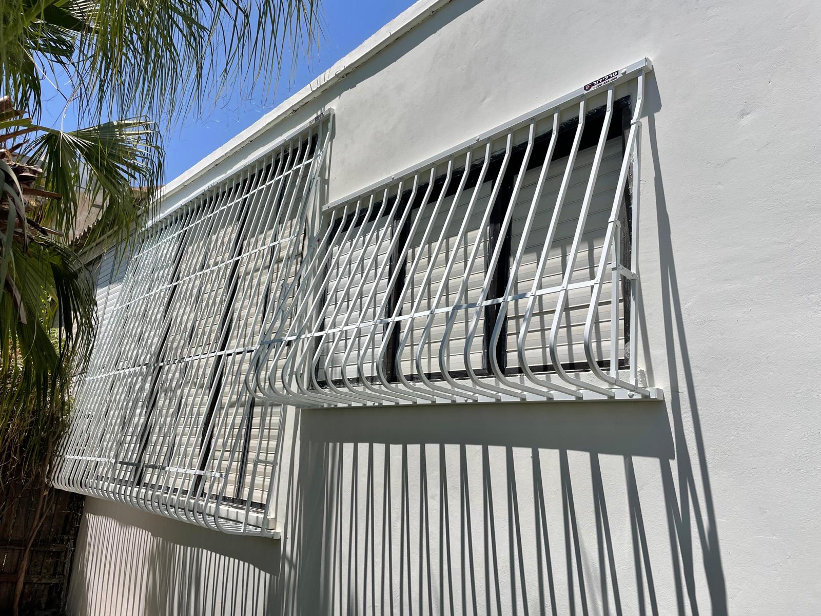 Safety Security Bars Series For Home - Trellidor